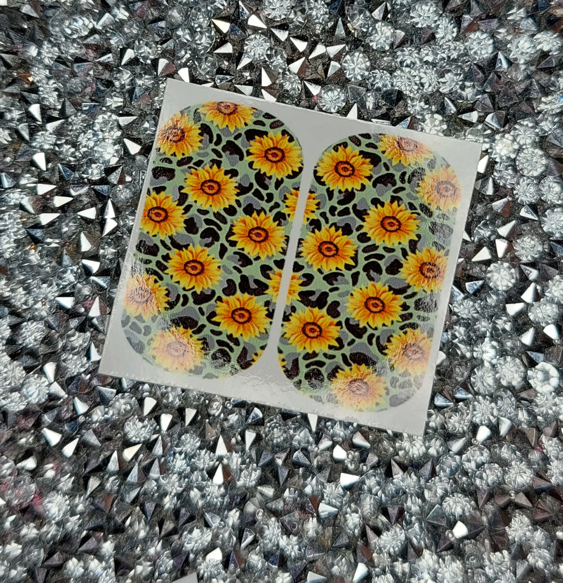 Nw. 221 – CustomDecalsByMelissa